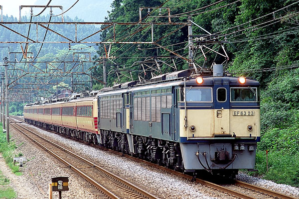 Kano鉄道局 EF63